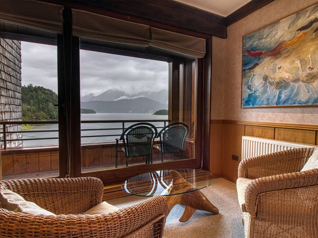 Carretera Austral | Places of Interest | Lake Region & AysenExperience ...